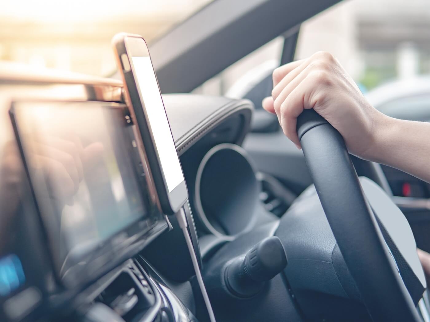 15 Things Every Real Estate Agent Must Keep In Their Car - PropertyMe